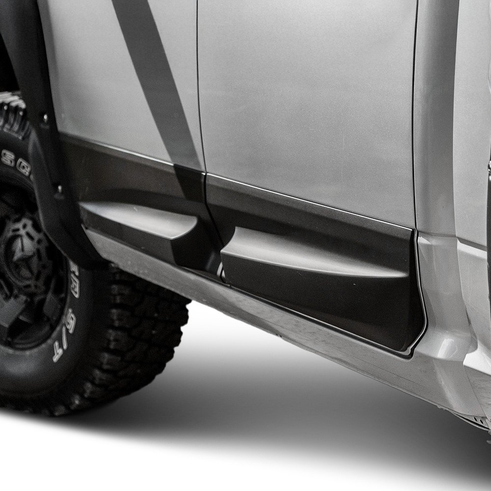 2024 Ram 1500 Custom Body Side Moldings | CARiD