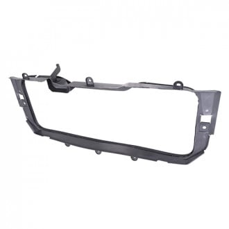 Chevy Silverado Replacement Grilles - Moldings, Brackets | CARiD