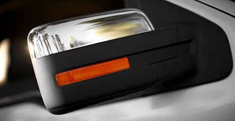 What You Need To Know When Ordering A Replacement Outside Mirror