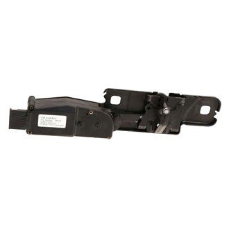 Tailgate Striker Plates | CARiD