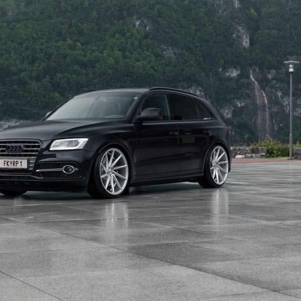 Custom Audi Q5 - Images, Mods, Photos, Upgrades | CARiD.com Gallery