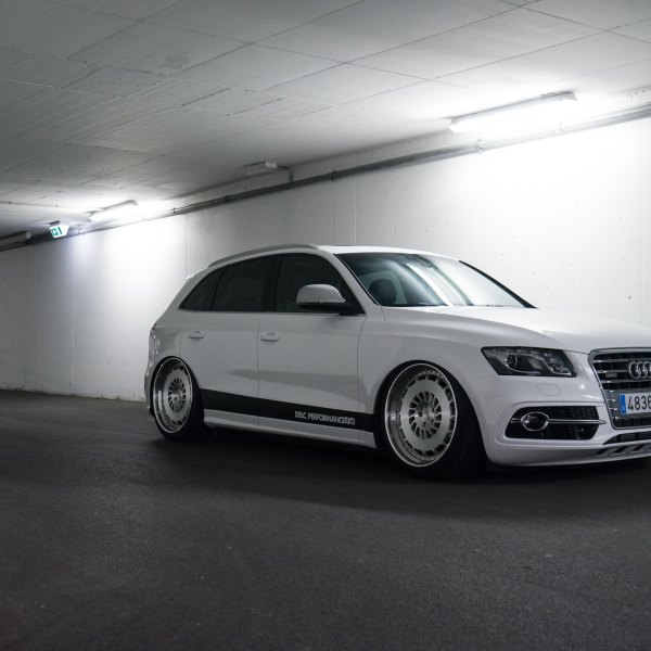 Custom Audi Q5 - Images, Mods, Photos, Upgrades | CARiD.com Gallery