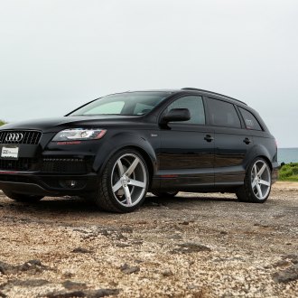 Deep Blue Audi Q7 Dressed Up in Custom Accessories — CARiD.com Gallery