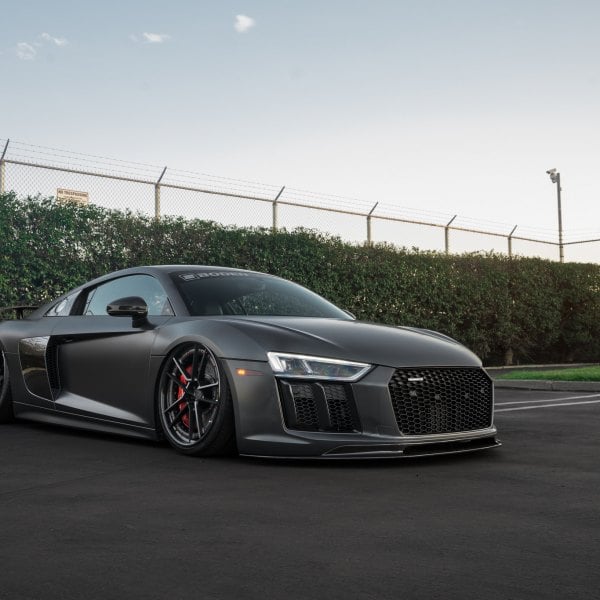 Custom Audi R8 - Images, Mods, Photos, Upgrades | CARiD.com Gallery