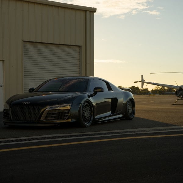 Custom 2014 Audi R8 | Images, Mods, Photos, Upgrades — CARiD.com Gallery
