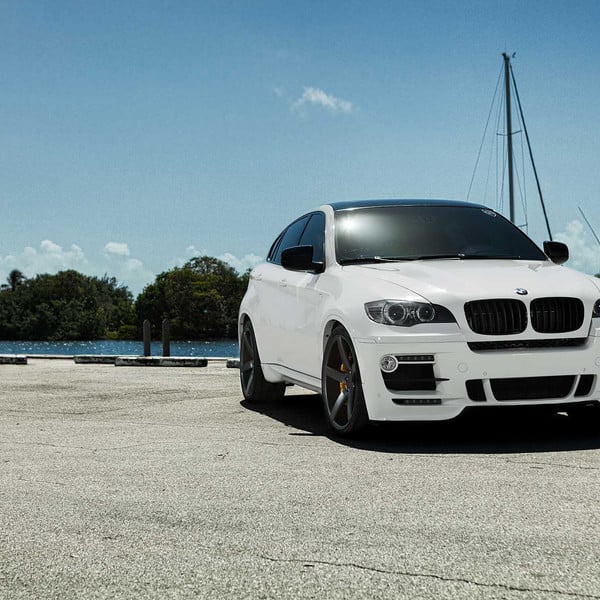 Custom BMW X6 - Images, Mods, Photos, Upgrades | CARiD.com Gallery