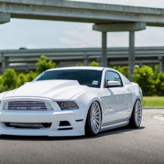 White Mustang Gets a Wing Spoiler and Custom Rims for Improved ...