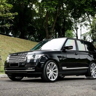 Royal Appearance of White Range Rover Accentuated with Custom Elements ...