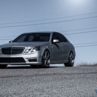 Breathtaking Silver Metallic Mercedes E-Class Enhanced With Vossen Rims ...
