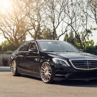 This is What VIP Ride Looks Like: Black Mercedes S Class on Custom Rims ...
