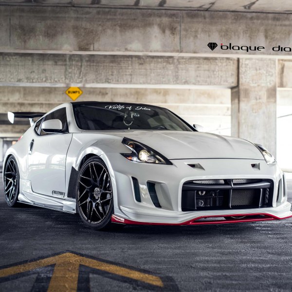Custom Nissan 370Z - Images, Mods, Photos, Upgrades | CARiD.com Gallery