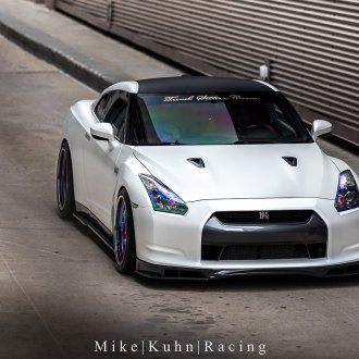 Nissan GT-R Nismo Edition on Rohana RF2 Custom Wheels — CARiD.com Gallery