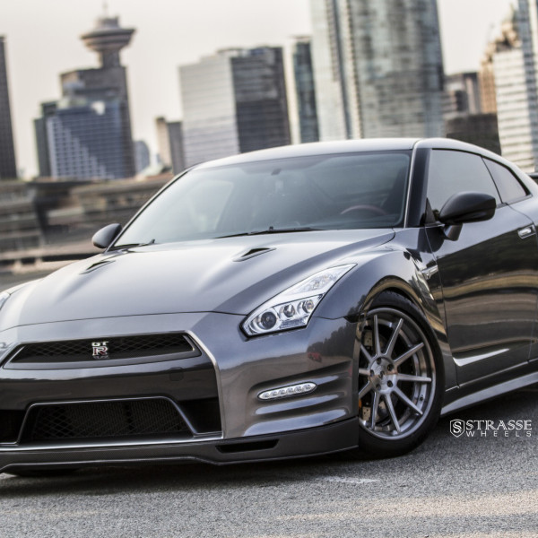 Custom 2011 Nissan GT-R - Images, Mods, Photos, Upgrades | CARiD.com ...