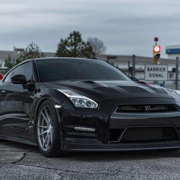 Custom 2017 Nissan GT-R - Images, Mods, Photos, Upgrades | CARiD.com ...
