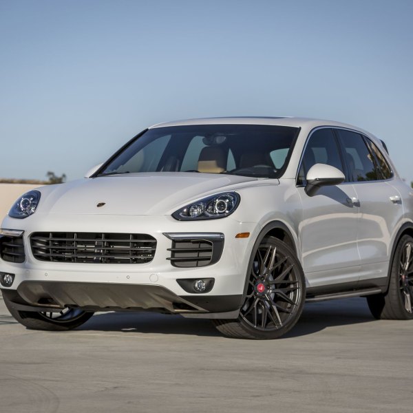 Custom Porsche Cayenne - Images, Mods, Photos, Upgrades | CARiD.com Gallery
