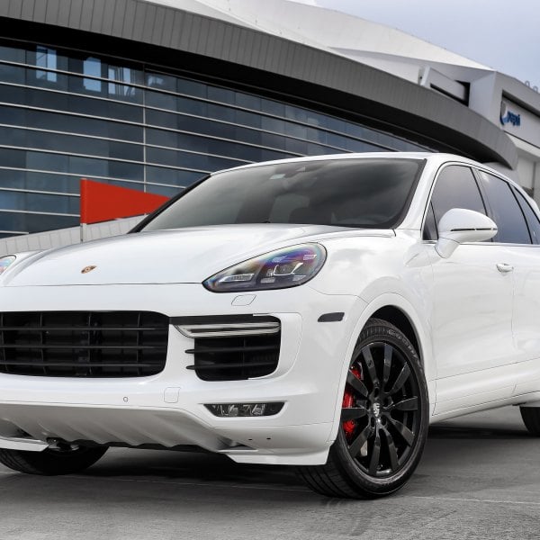 Custom Porsche Cayenne - Images, Mods, Photos, Upgrades | CARiD.com Gallery