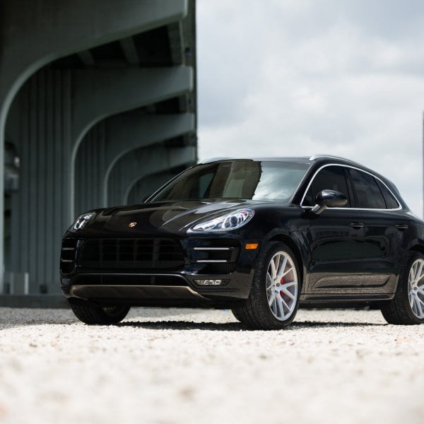 Custom Porsche Macan - Images, Mods, Photos, Upgrades | CARiD.com Gallery