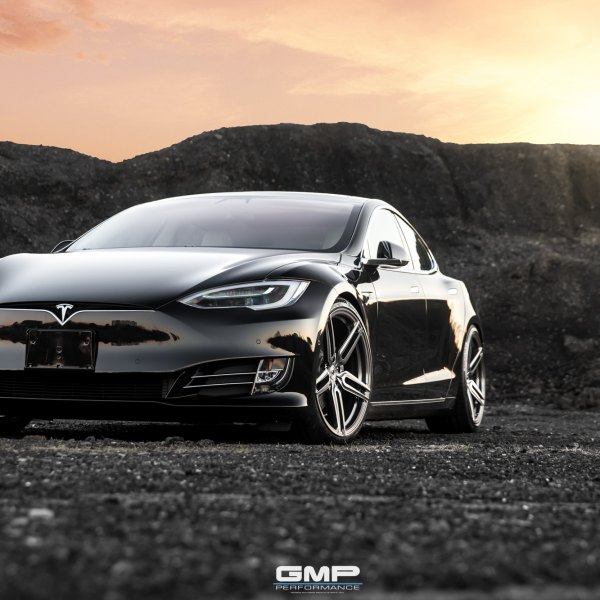 Custom Tesla - Images, Mods, Photos, Upgrades | CARiD.com Gallery