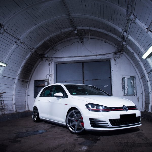Custom Volkswagen - Images, Mods, Photos, Upgrades | CARiD.com Gallery