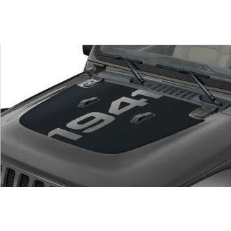 Alfa Romeo Giulia Racing Decals - Side, Hood, Full Body | CARiD