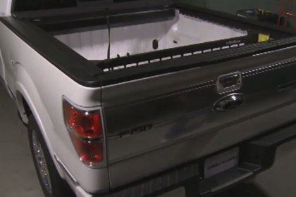 Roll-N-Lock® - A-Series™ Manual Hard Retractable Tonneau Cover