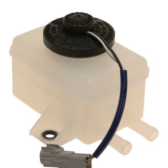 Brake Master Cylinder Reservoirs | CARiD
